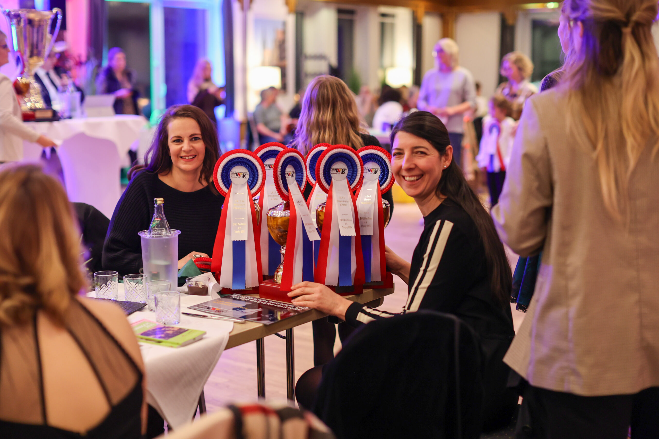 Fotos der Trophy Party zum Download – EWU Westfalen e.V.
